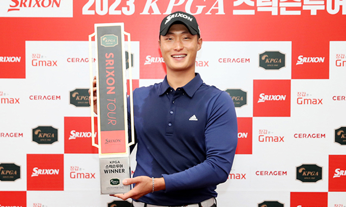 ‘극복의 아이콘’ 김용태, ‘2023 KPGA 스릭슨투어 3회 대회’서 시즌 첫 승 | 스포츠 월드