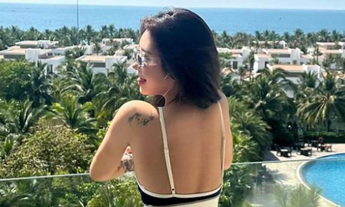 ‘49kg 감량’ 최준희, 비키니 몸매 자랑…섹시 애플힙 ‘눈길’ | 스포츠 월드