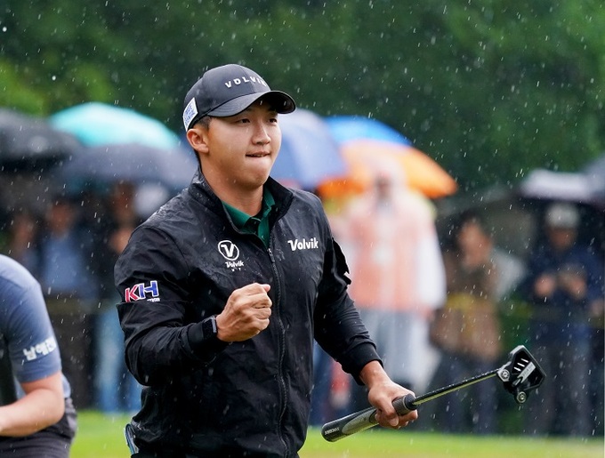 볼빅어패럴이 후원하는 김홍택·박지영 프로, KPGA/KLPGA 동시 우승 | 스포츠 월드