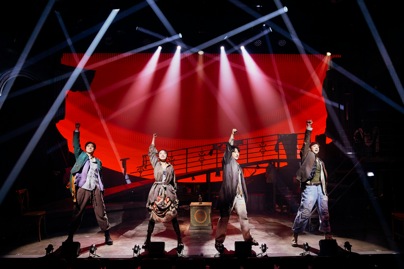 DIMF 3관왕 뮤지컬 ‘시지프스’, 밀도 높은 서사로 눈길 | 스포츠 월드